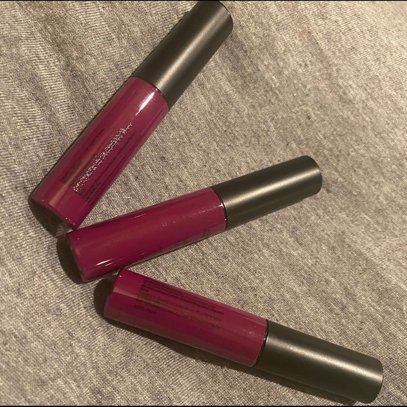 Makeup | New Very Berry Matte Lipstick | Poshmark